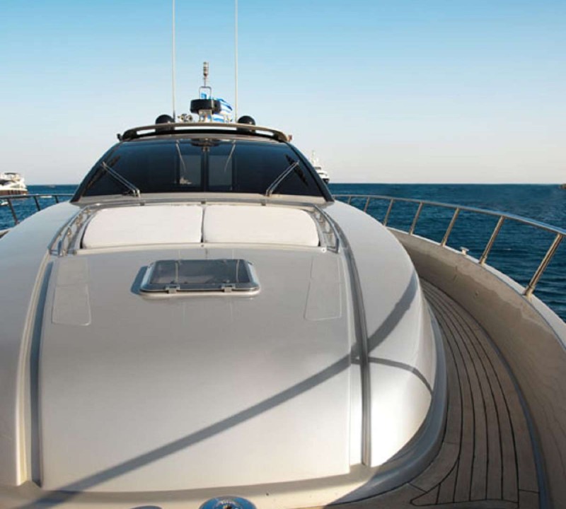 Yacht 'W', Riva | CHARTERWORLD Luxury Superyacht Charters